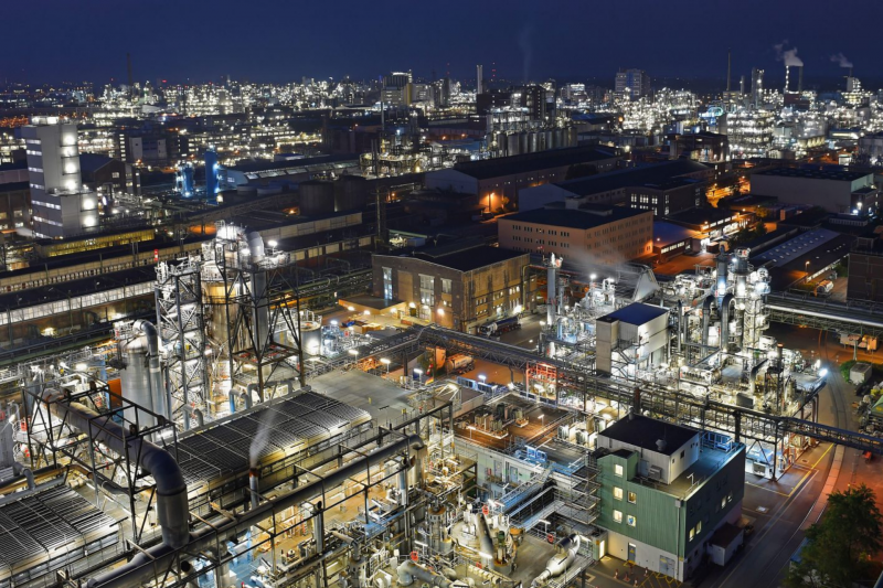 CA100+ investors engage with BASF on climate neutrality | Climate ...